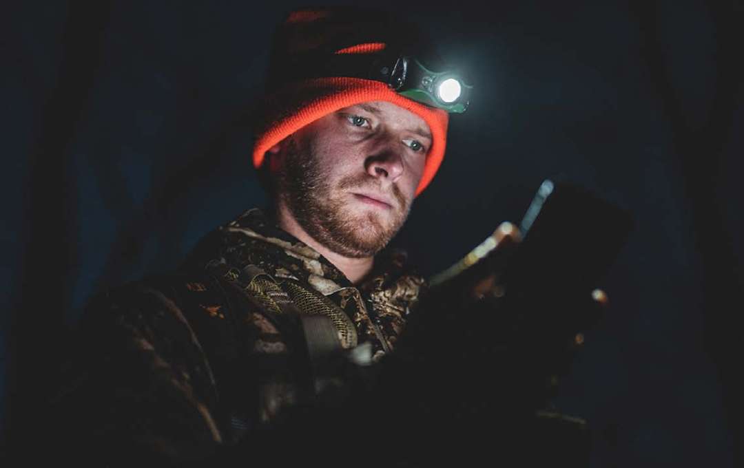 Best Reasons To Use A Hunting App - North American Deer Hunter