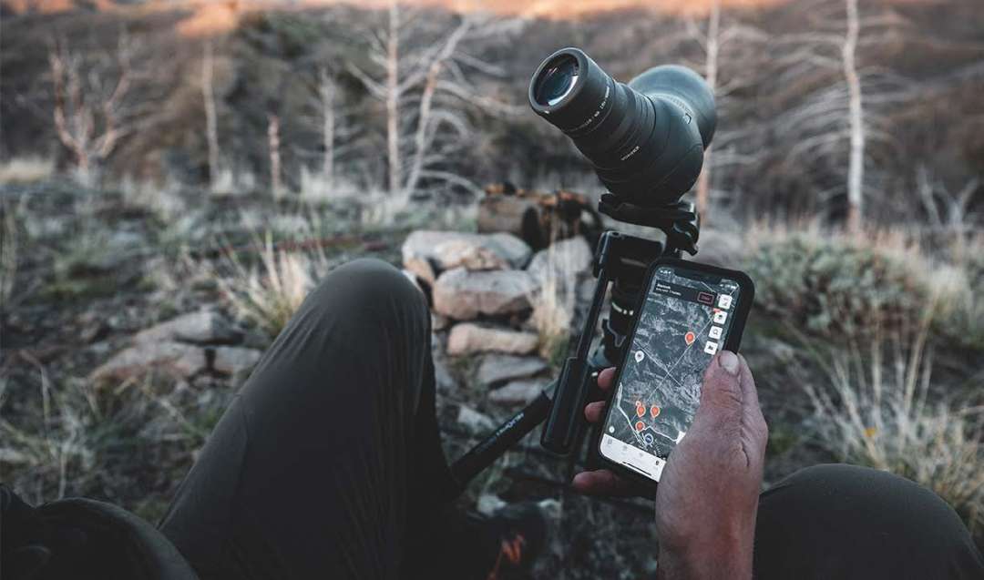 Best Reasons To Use A Hunting App - North American Deer Hunter