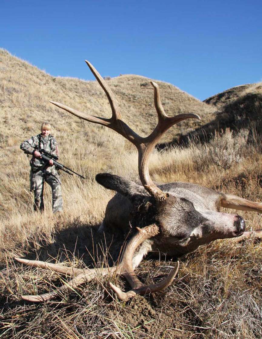 A Game Of Hide & Seek: 8 Tips for Spotting and Stalking Mule Deer ...