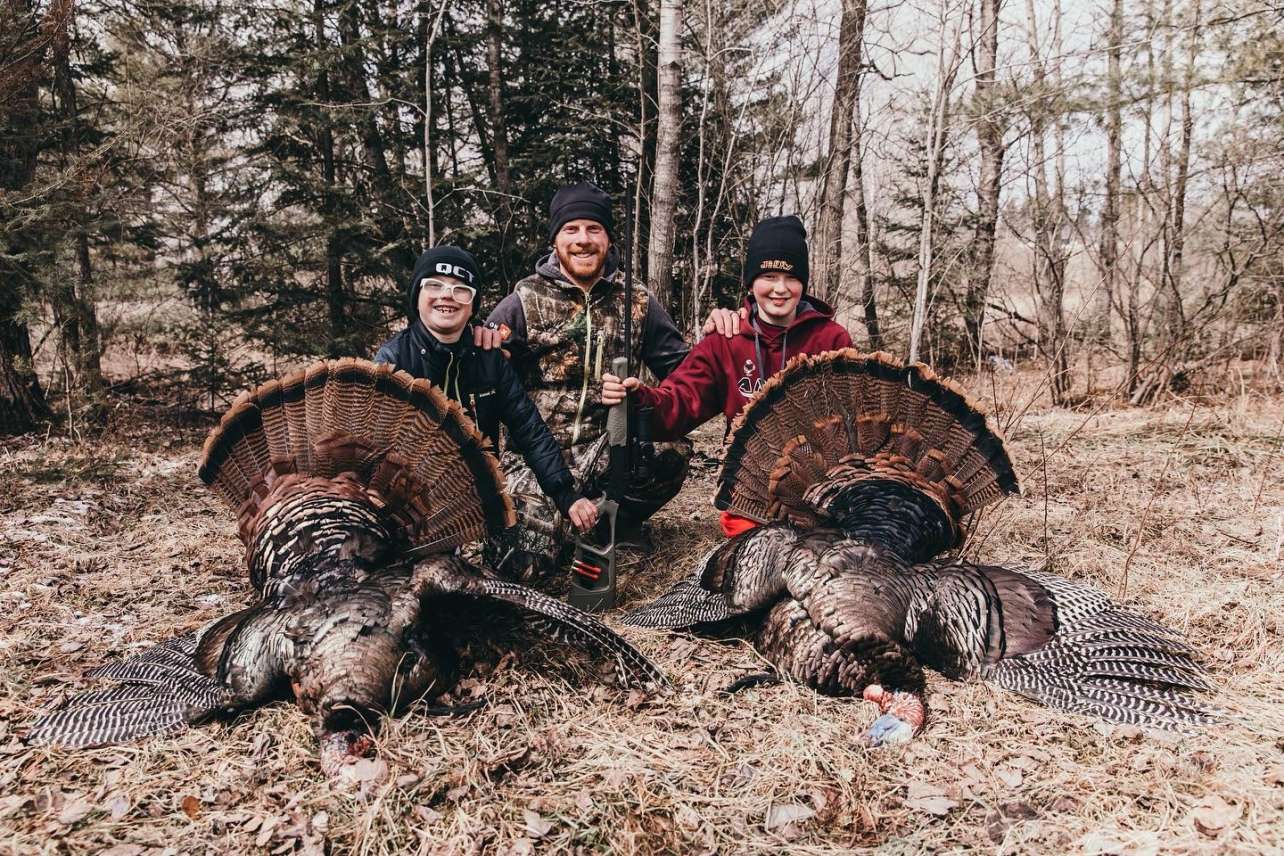 8 Reasons to Take a Kid Hunting - North American Deer Hunter