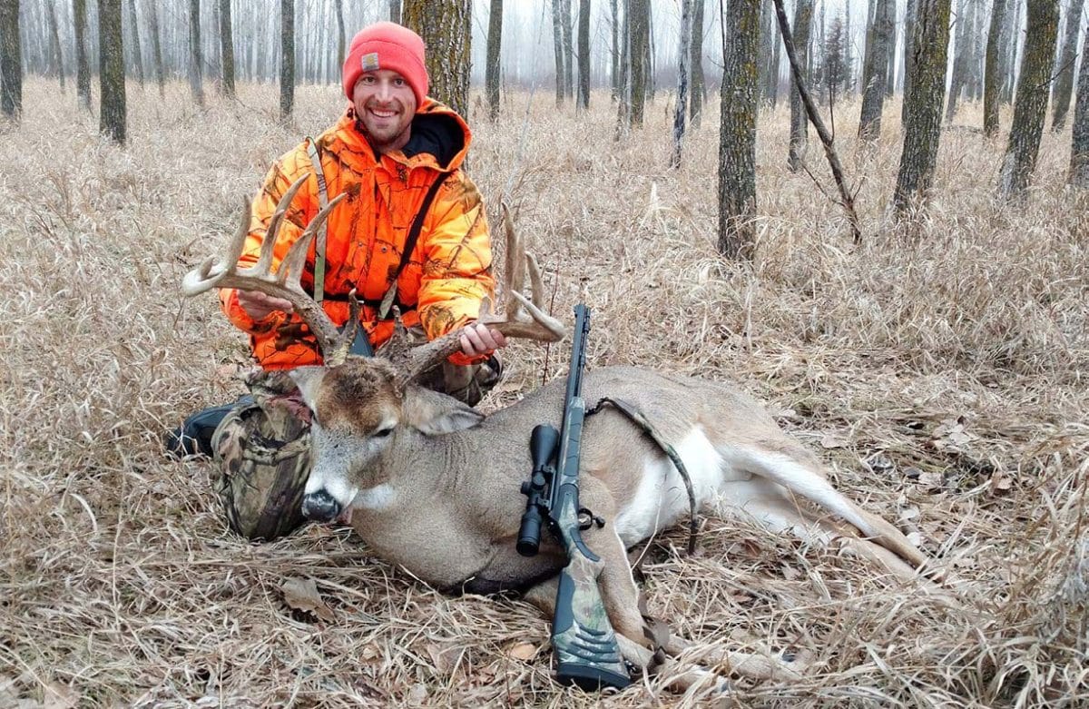 Hunting for a 195-Inch Ghost - North American Deer Hunter
