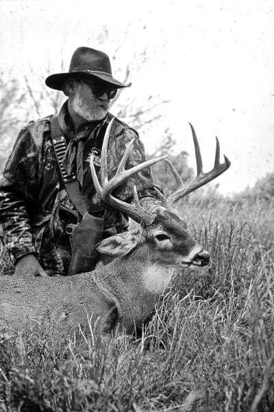 Early Season Whitetail Deer Hunting - North American Deer Hunter